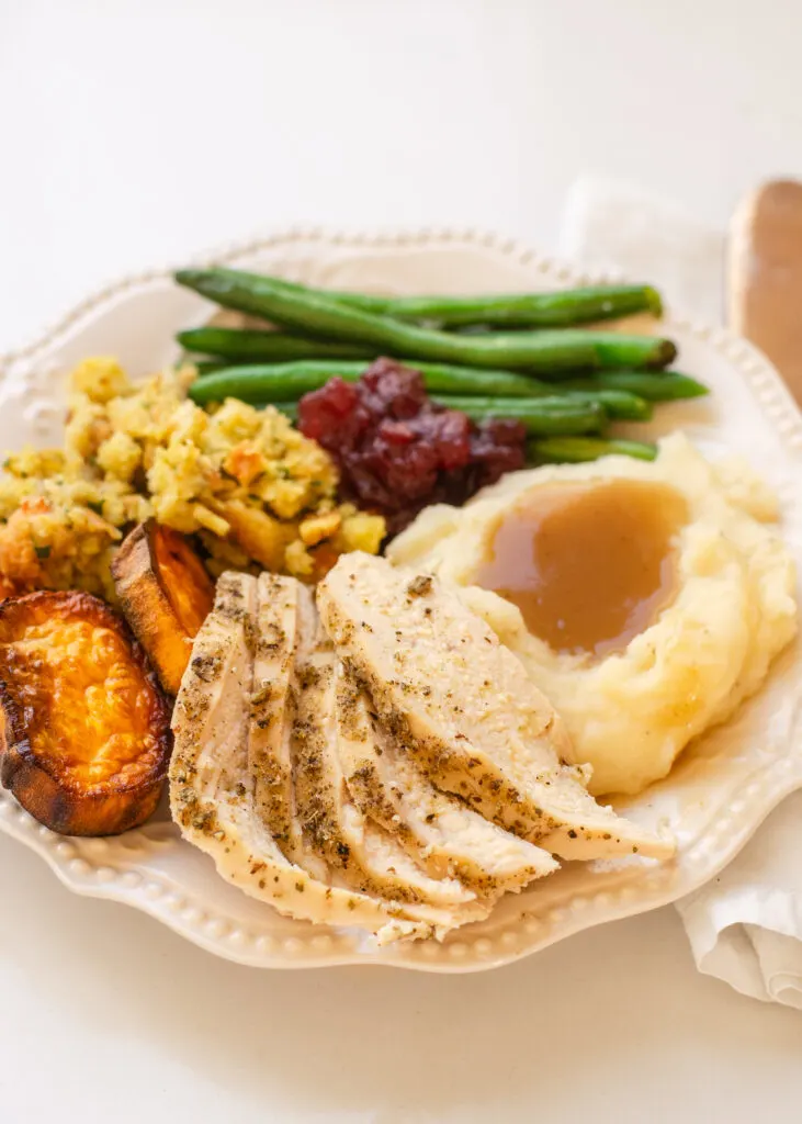 10 Juicy Thanksgiving Chicken Recipes To Impress Your Guests