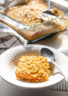 The BEST Easy Baked Oatmeal Recipe (Simple + Healthy)