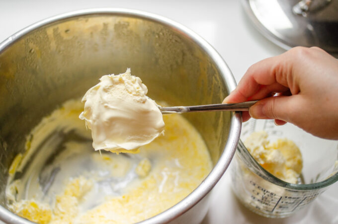 Instant Pot Clotted Cream Recipe (One Ingredient!)