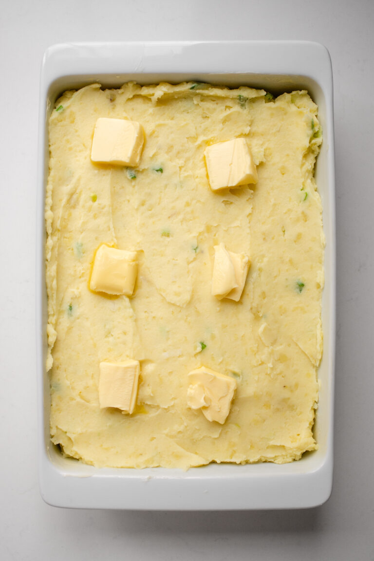 Creamy Baked Mashed Potato Recipe (Make-Ahead Option)